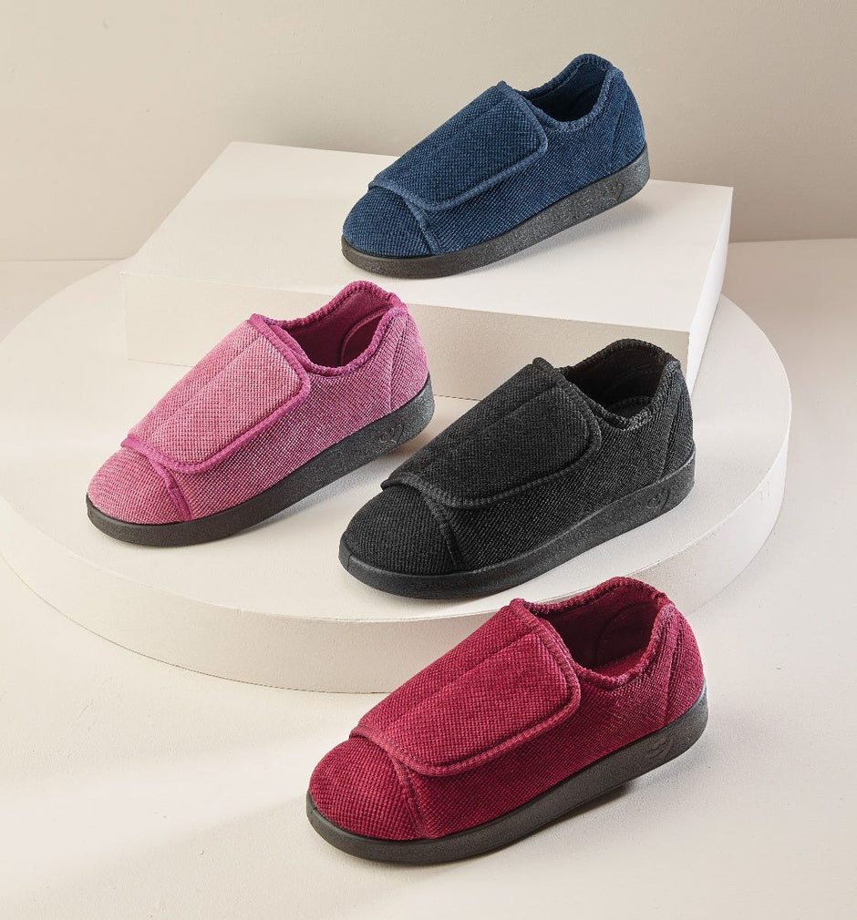 Handicap Clothing & Shoes: Adaptive Clothes for Disabilities – Silverts